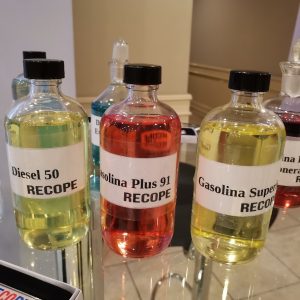 Colores distinguen el tipo de combustible que se ofrece en las ...